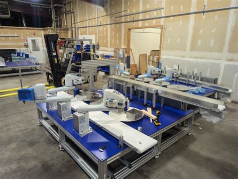 Robotic Advantage On Linkedin Customconveyors Machinevision Robotics Automation