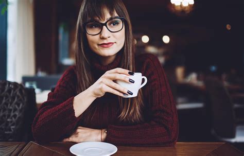 Why Men Are Attracted To Women Who Are Independent Attraction Diary