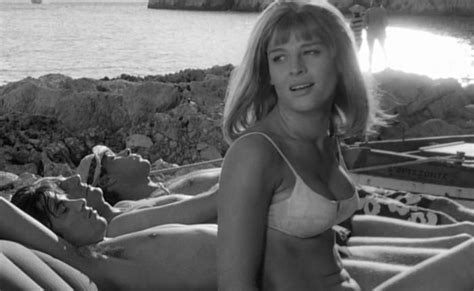 Hippie Hotties Julie Christie In The Swingin Sixties