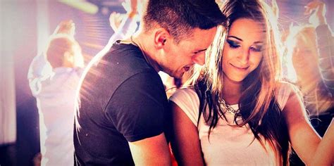 I Went To A Sex Party And Made These 5 Mistakes Steph Auteri Yourtango