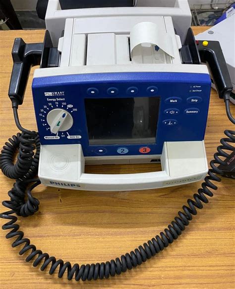 Biphasic Defibrillator Machine At ₹ 95000 Biphasic Defibrillator In
