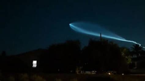 Elon Musks Spacex Falcon 9 Rocket Lights Up Sky Over Arizona After 61st Liftoff Of The Year