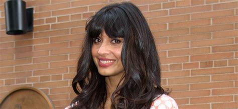 Actress Jameela Jamil Talks About The Dangers Of Face Altering Filters