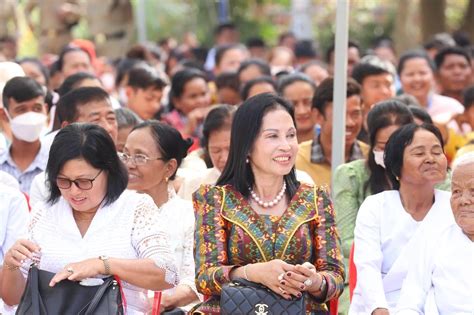 នាយឧត្តមសេនីយ៍ កិត្តិបណ្ឌិត ហ៉ីង ប៊ុនហៀង៖ សមិទ្ធផលនានាកើតមាននៅកម្ពុជា