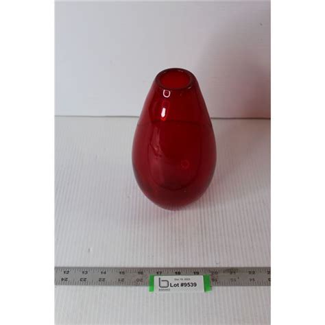 Vintage Red Art Glass Vase Bodnarus Auctioneering