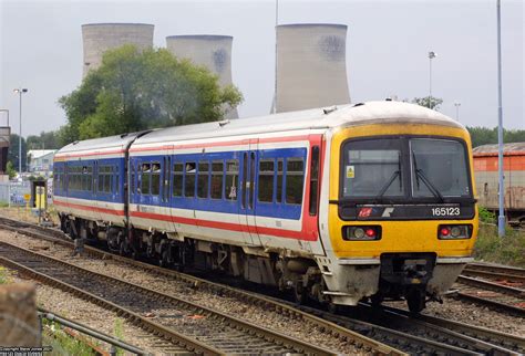 Дизель поезд British Rail Class 165 37 фото Hdpic картинки