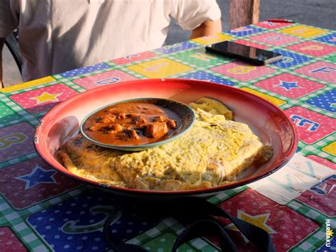 Roti Canai Dan Murtabak Dulang Di Warung Kada Enterprise Kampung