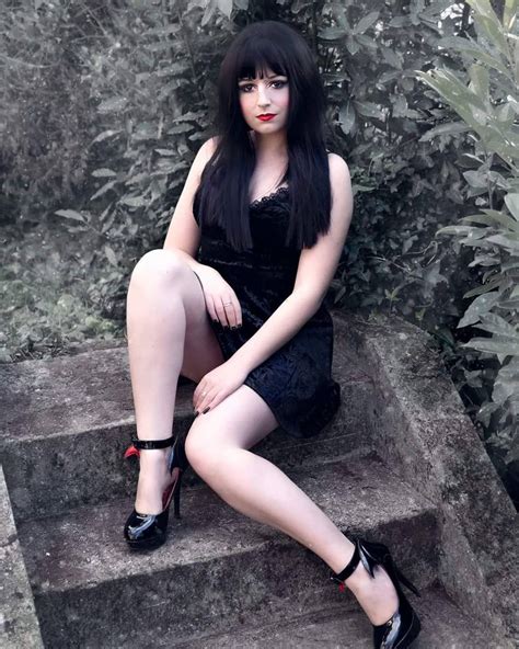 Pin Auf Gothic Beauties