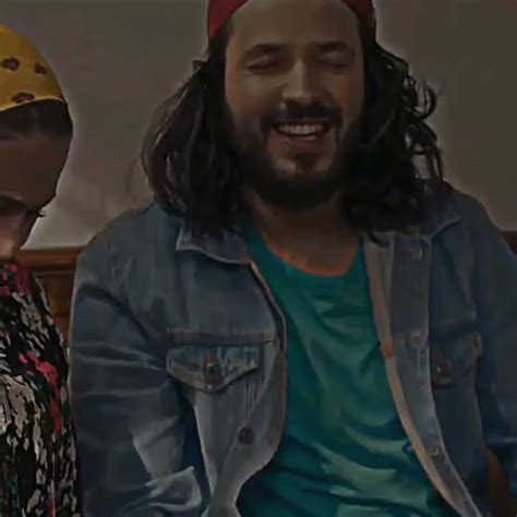 بديس 😂😂 Youtube