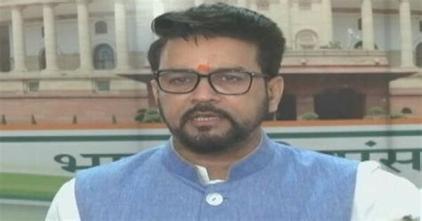 मणिपुर को लेकर राहुल गांधी के बयान पर अनुराग ठाकुर का पलटवार