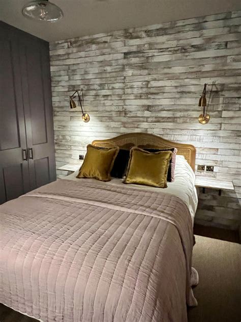 Alpine Whitewash Rustic Wood Cladding 20 Square Meter Pack Bulk Bu