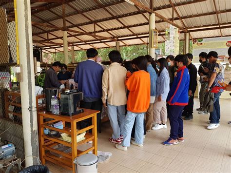 รับคณะดูงานจากคณะวิทยาศาสตร์และเทคโนโลยีมหาลัยราชภัฏนครปฐม ศูนย์วิจัยเกษตรที่สูงเพชรบูรณ์