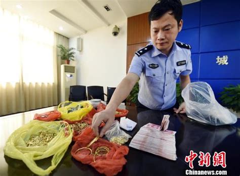 广西两男子在江阴盗窃百万黄金 警方7天擒贼 组图 图片中国中国网