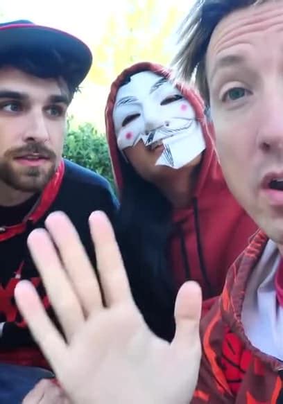 Watch Spy Ninjas Chad Wild Clay Vy Qwaint S E Free TV Shows Tubi