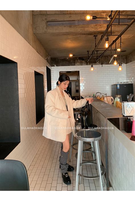 울자켓 화이트 스커트 투피스 핸드메이드 여성 정장 세트 예복