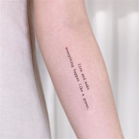 팔레트 On Instagram “ ʟᴇᴛᴛᴇʀɪɴɢ 팔 밑 부분 살짝 안쪽에 타자기 느낌의 레터링을 받아가셨습니다