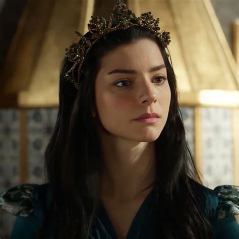 Человек никогда не избавится от того о чем он молчит для того чтобы расстаться с болью ее