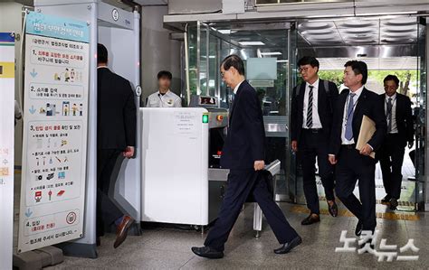 내란방조 한덕수 전 총리 구속기로…헌정사 최초[노컷네컷] 노컷뉴스