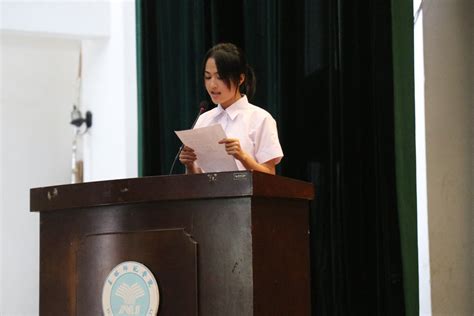 我院召开2023级新生师生见面会 文学与传媒学院