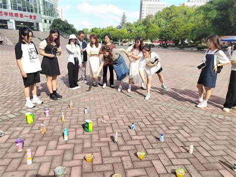 悦动青春，心健康 ——繁星外语社举办心理趣味运动会 外国语学院
