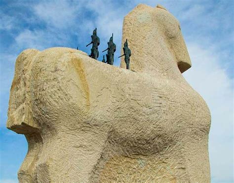 Ulises Y El Caballo De Troya Cuentos De La Mitología Griega