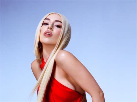 Ava Max Hd Hd Wallpaper Rare Gallery