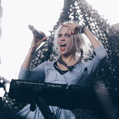 Grimes On The Travel Almanac 2 Out Of 10 Pictures Are Nsfw Rgrimes