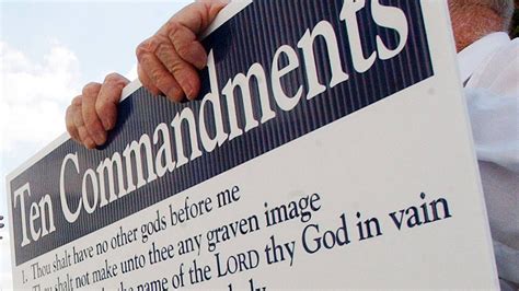 Texas Could Mandate Public Schools Display Ten Commandments
