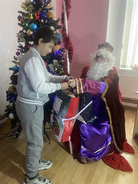 Благодійна акція Подаруй дитині свято Рейтер Соломія 6 років Facebook