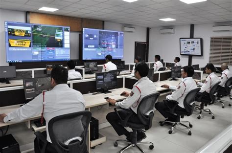 Red Light Violation Detection Rlvd Envoys