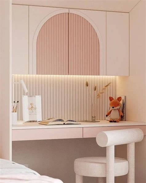 مدل میز مطالعه؛ این میز برای تزیین اتاق فرزندان عزیزتان بسیار کاربردی