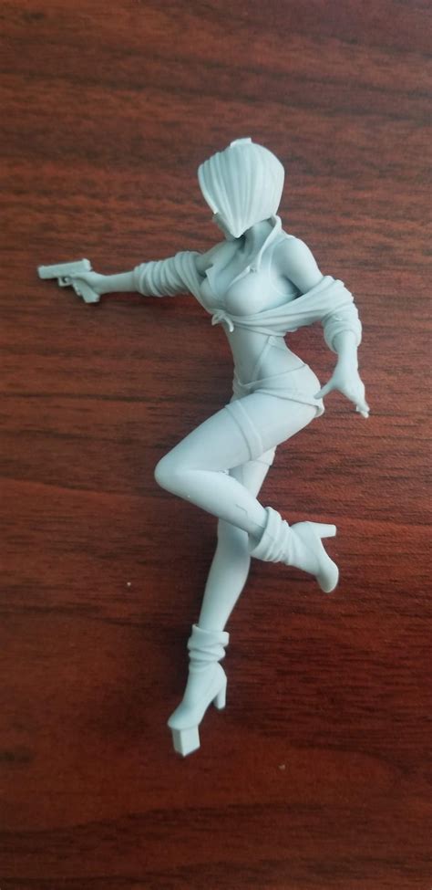 Agent Nude Shooter Resin Adult Model Kit Miniature Unpainted Female Figure Scale 1 24 Etsy
