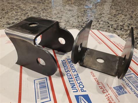 Trailing Arm Bracket Rear End Axle Part Please Toyota 4runner