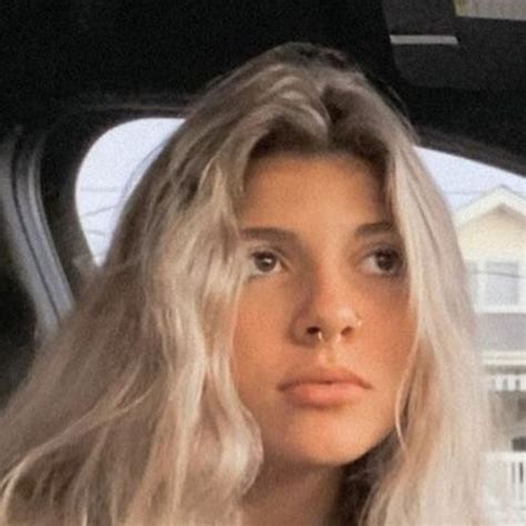 Liza Grey TikTok Star Age Birthday Bio Facts Family Net Worth