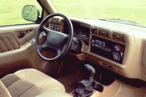 1995 01 Gmc Jimmy Envoy Consumer Guide Auto