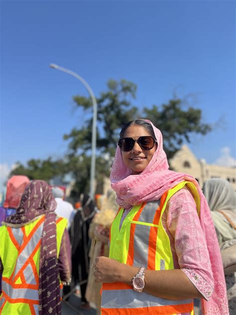 pawanpreet kaur on linkedin i had the privilege of volunteering at the recent sikh parade and