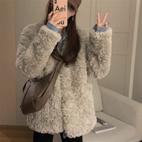 밀키부 겨울자켓겨울아우터신상 밍크 페이크퍼 숏자켓 겨울코트 오버핏 노카라 에코 퍼자켓