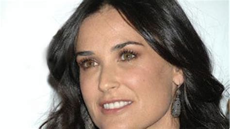 Foto Demi Moore Terobsesi Cantik