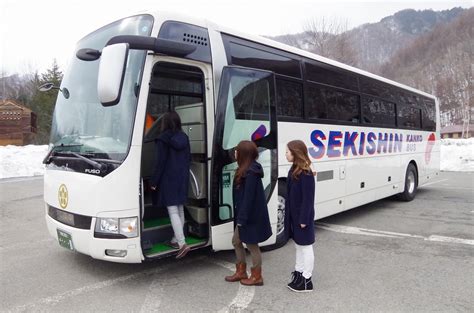 ひとり2席利用できる「wシートプラン」のスキーバスツアーが登場 “環境に配慮した持続可能な周遊観光促進事業”を活用した 特別価格での提供