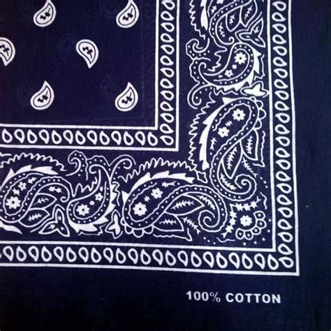 48 Pieces Navy Blue Paisley Bandana 22x22 Inch Cotton Bandanas At