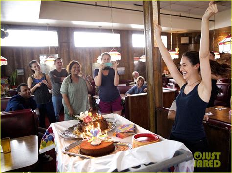 Emmy Rossum Celebrates Her Birthday On Shameless Set Photo 3460042