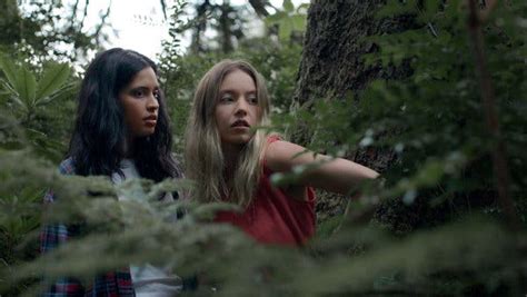 ‘clementine Review Lovers By The Lake The New York Times