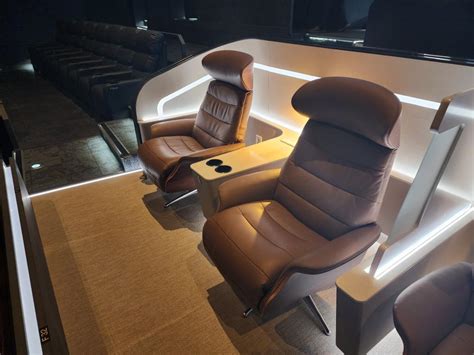 익스트림무비 롯데시네마 월드타워 수퍼플렉스 리뉴얼 후기