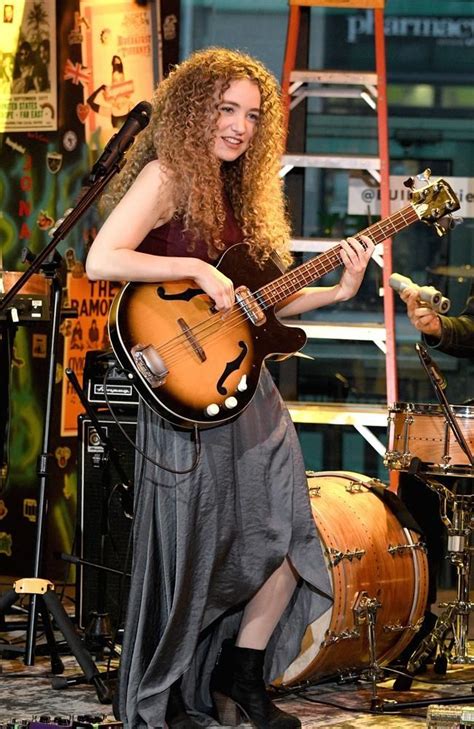 Tal Wilkenfeld Tal Wilkenfeld Female Guitarist Female Musicians