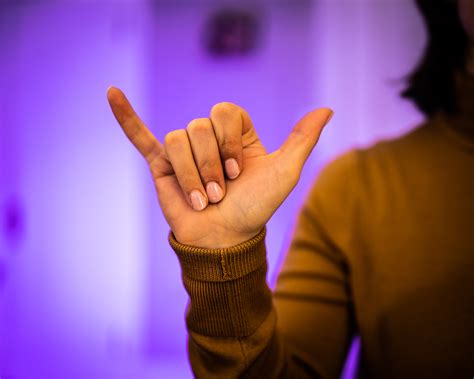 HOW TO USE AN EXTERNAL MICROPHONE GC Online