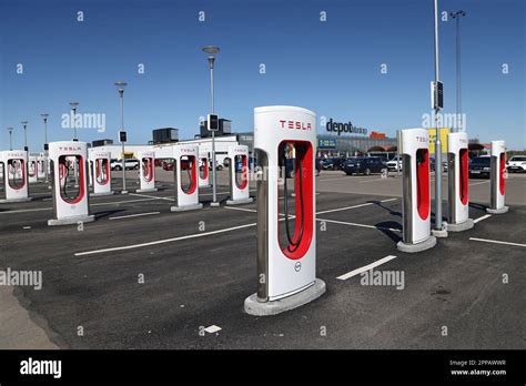 Tesla Supercharger Pris Kwh Sverige At Milla Ivory Blog