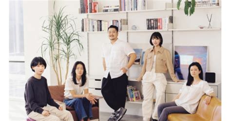 예스24 프리미엄 책 전문 잡지 월간 채널예스 2022 젊은 작가 특집호 발간