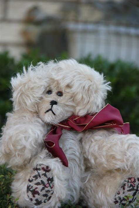 Peacock Bear Wilde And Woolly Bears