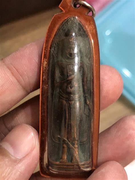 พระร่วงหลังรางปืน Ennxo