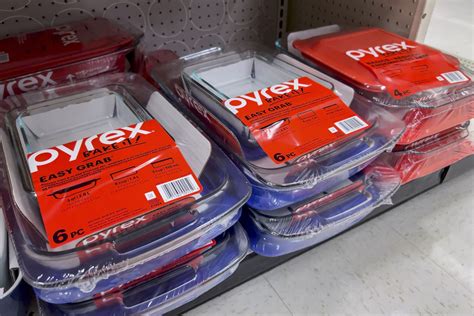 People Are Just Finding Out About The Major Difference Between Pyrex And Pyrex The Kitchn